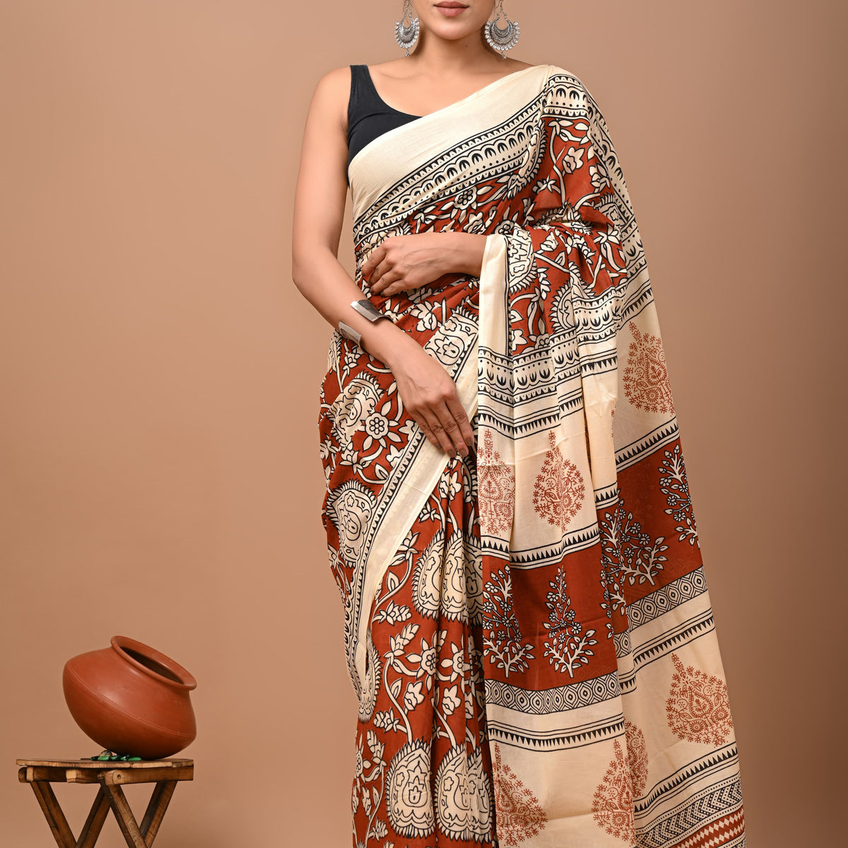 Muddy Earth – Deepa's boutique